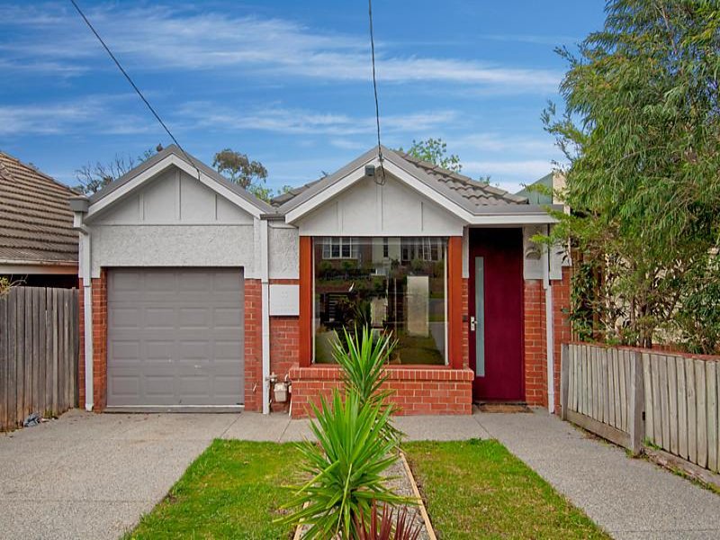 9 Houston Avenue, Strathmore, Vic 3041 - Property Details