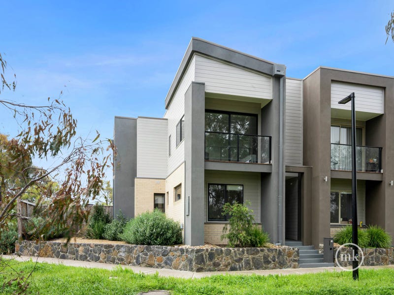 18 Kenyte Walk, Doreen, Vic 3754 - Property Details