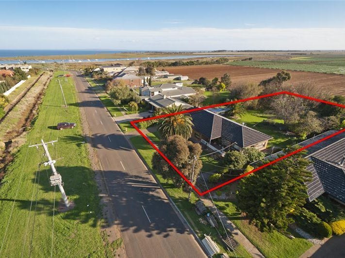 660 Diggers Road, Werribee South, VIC 3030 - realestate.com.au