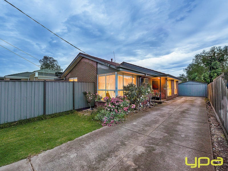 25 Mitchell Road, Melton South, VIC 3338 - realestate.com.au