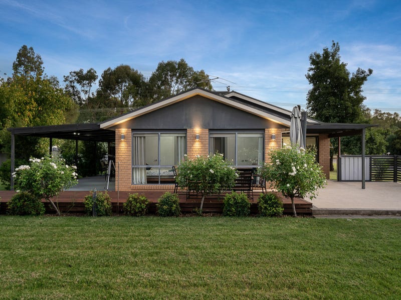 153-155 Bank Street, Howlong, NSW 2643 - Property Details