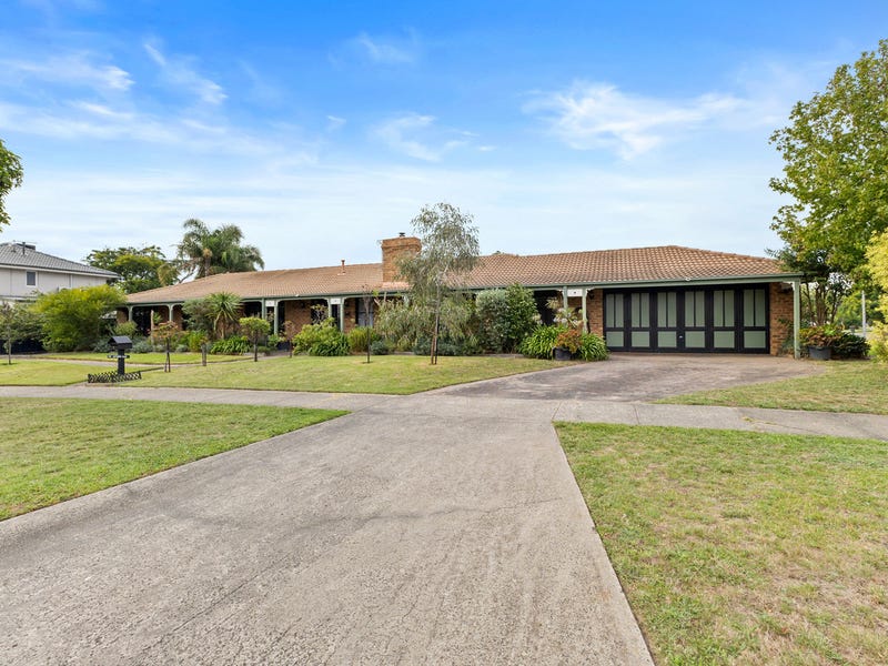 1 Springfield Court, Traralgon, Vic 3844 - House for Sale - realestate ...