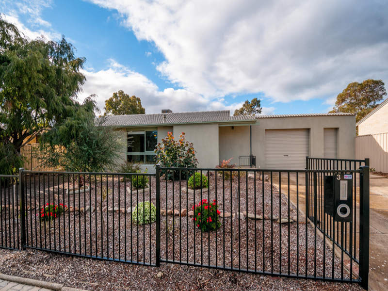 3 Currawong Cres, Craigmore, SA 5114 - realestate.com.au