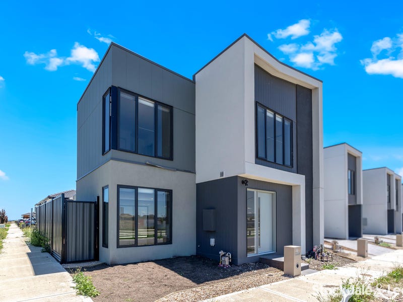 1 Lasio Way, Donnybrook, VIC 3064 - realestate.com.au