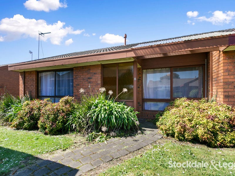 8 Strath Place, Morwell, Vic 3840 - Property Details