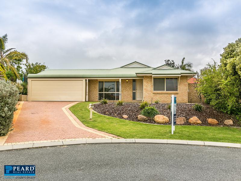 14 Glasgow Court, Kinross, WA 6028 - Property Details