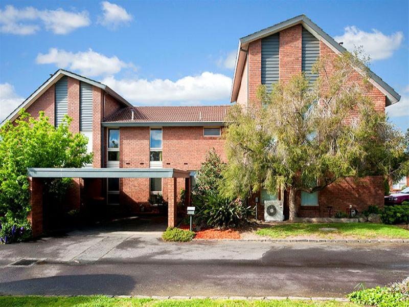11/32 Fairlie Avenue, Macleod, Vic 3085 - Property Details