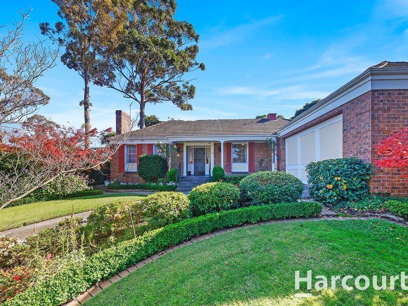 44 Holyrood Drive, Vermont, VIC 3133 - realestate.com.au
