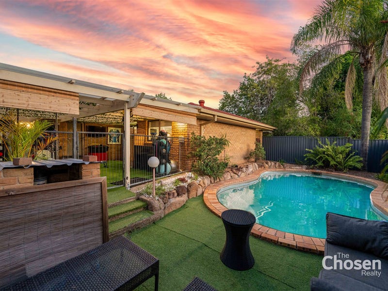 2 Buscall Court, Sinnamon Park, QLD 4073 - realestate.com.au