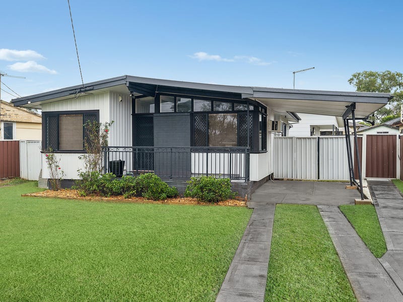 8 Bencubbin Street, Sadleir, NSW 2168 - Property Details