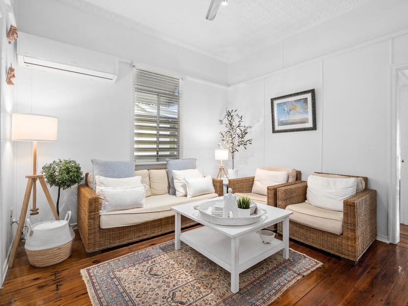 2/304 Lutwyche Road, Windsor, Qld 4030 - Property Details