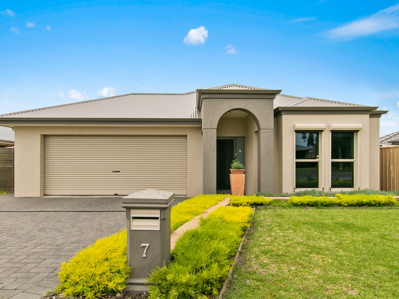7 Whistlers Avenue, Aldinga Beach, SA 5173 - realestate.com.au
