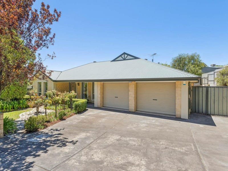 17 Lochleven Avenue, Greenwith, SA 5125 - Property Details