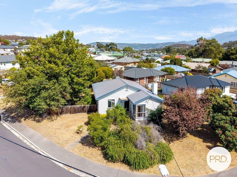 11 Erebus Street, Warrane, Tas 7018 - Property Details