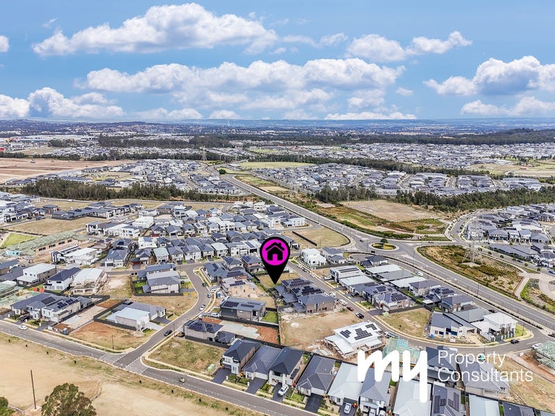 6 Durack Avenue, Catherine Field, NSW 2557 - realestate.com.au