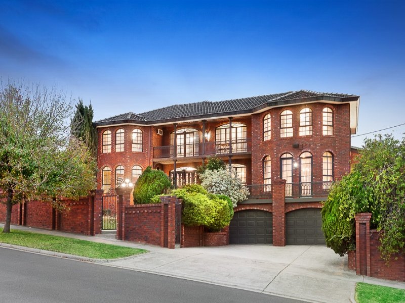 1-3 Moorna Drive, Airport West, VIC 3042 - realestate.com.au