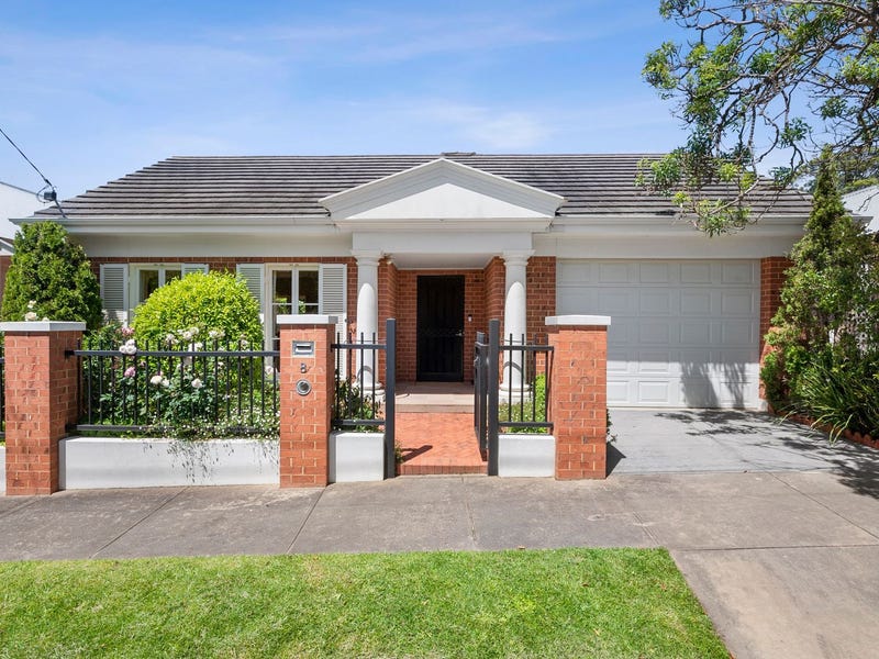 8 Manning Street, Newtown, Vic 3220 - Property Details
