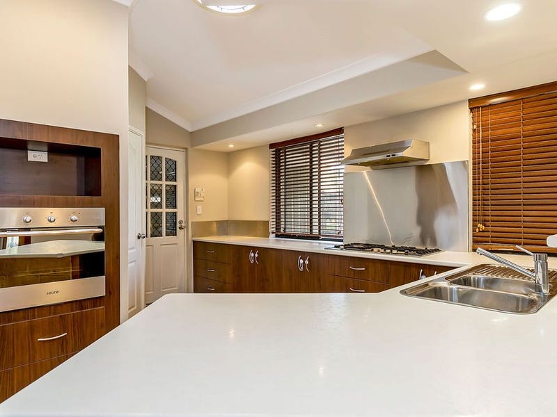 4 Altai Dale, Stratton, WA 6056 - Property Details