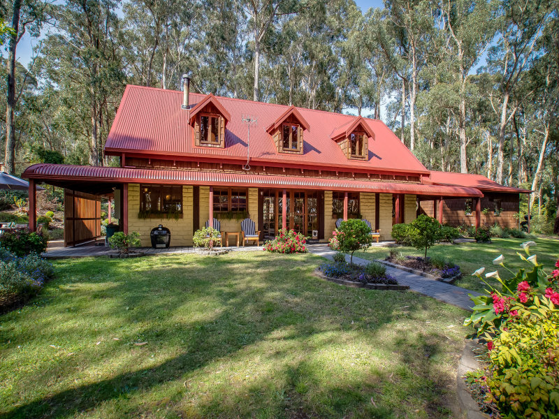 4 Bluegum Court, Upwey, Vic 3158 - Property Details