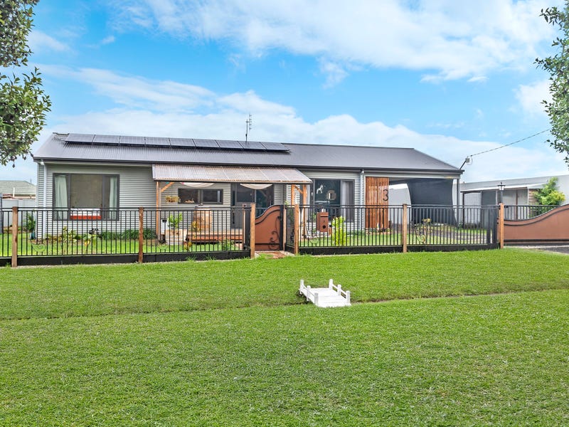 3 Webster Street, Mortlake, Vic 3272 - Property Details