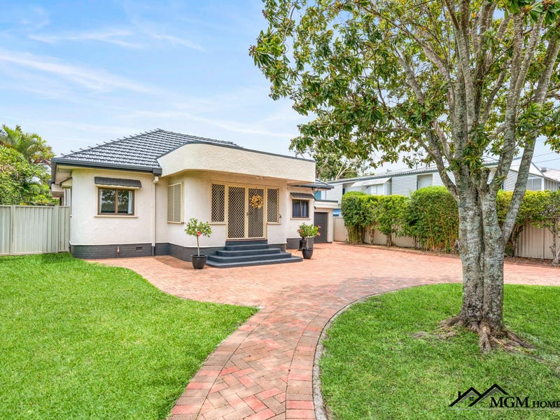 Real Estate for Sale in Redcliffe, QLD 4020 (+1 location) - realestate ...