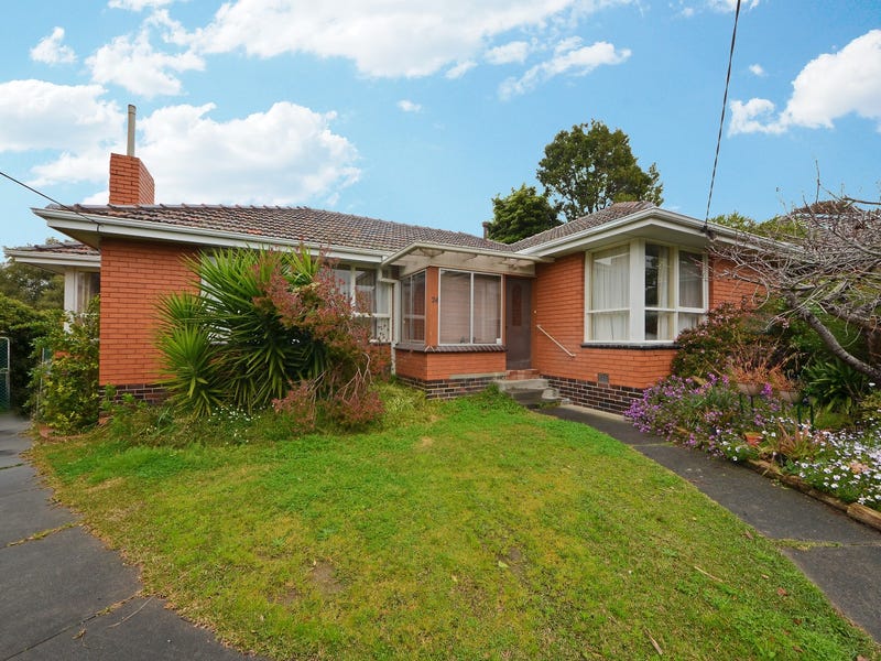 24 Delmore Cres, Glen Waverley, VIC 3150 - realestate.com.au
