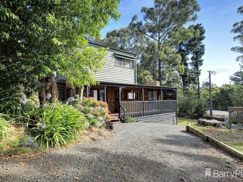 31 Hamilton Road, Emerald, Vic 3782 - Property Details