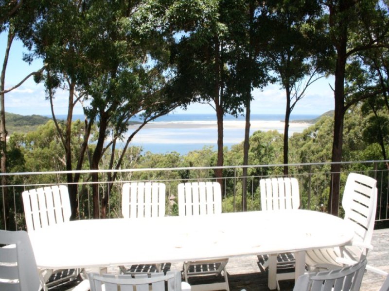 8 Scarfe Street, Smiths Lake, NSW 2428 - realestate.com.au