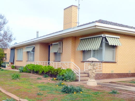 25 Barclay Street, Boort, Vic 3537 - Property Details