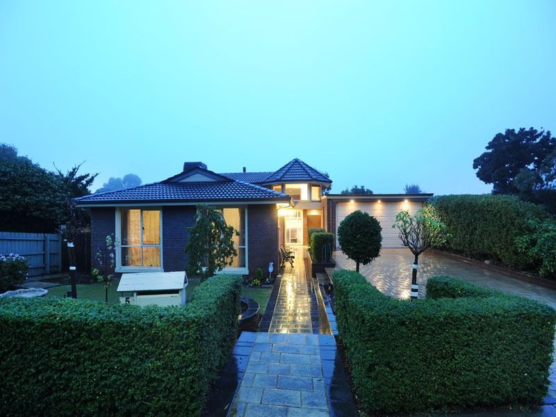 5 Wembley Close, Mooroolbark, VIC 3138 - realestate.com.au