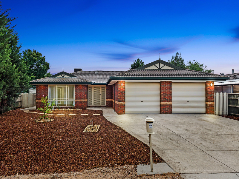3 CASEY COURT, Wallan, Vic 3756 - Property Details