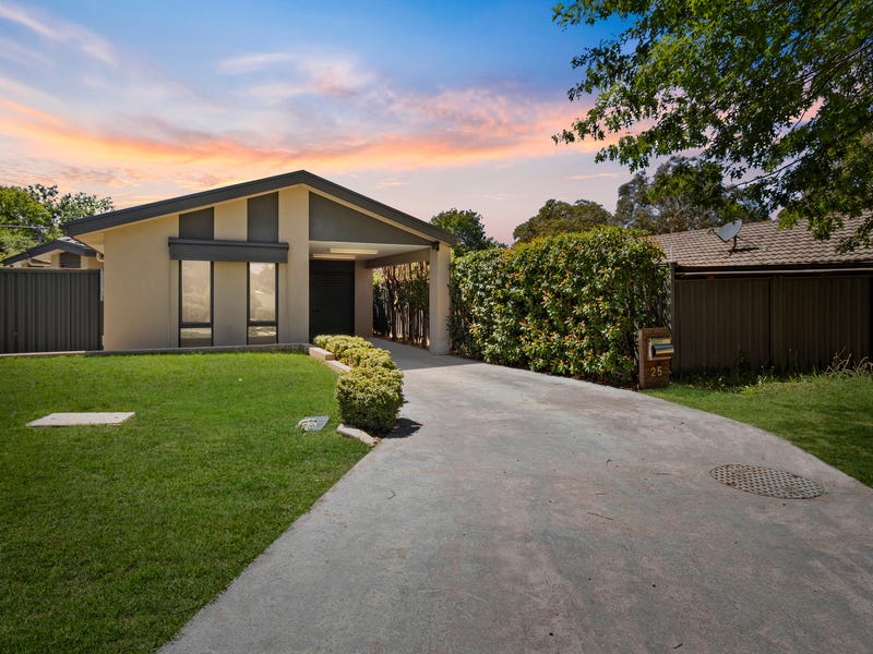25 Pickering Street, Monash, ACT 2904 - Property Details