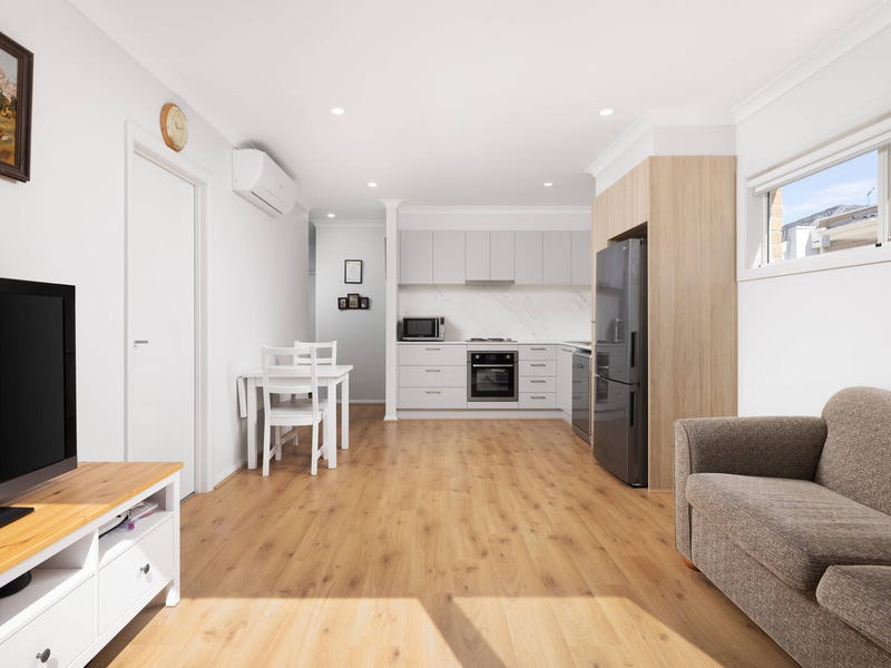 61/6-16 Anderson Road, Sunbury, Vic 3429 - Property Details