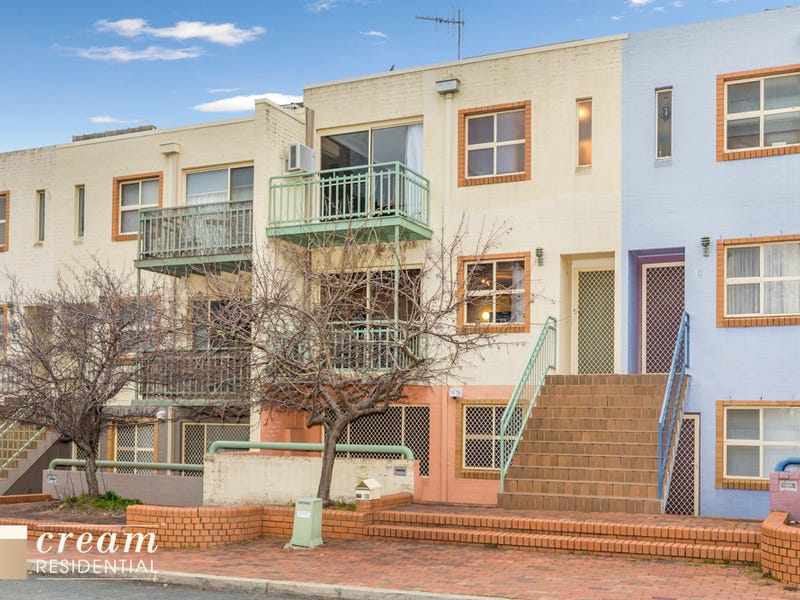 12 Bootle Place, Phillip, ACT 2606 - realestate.com.au