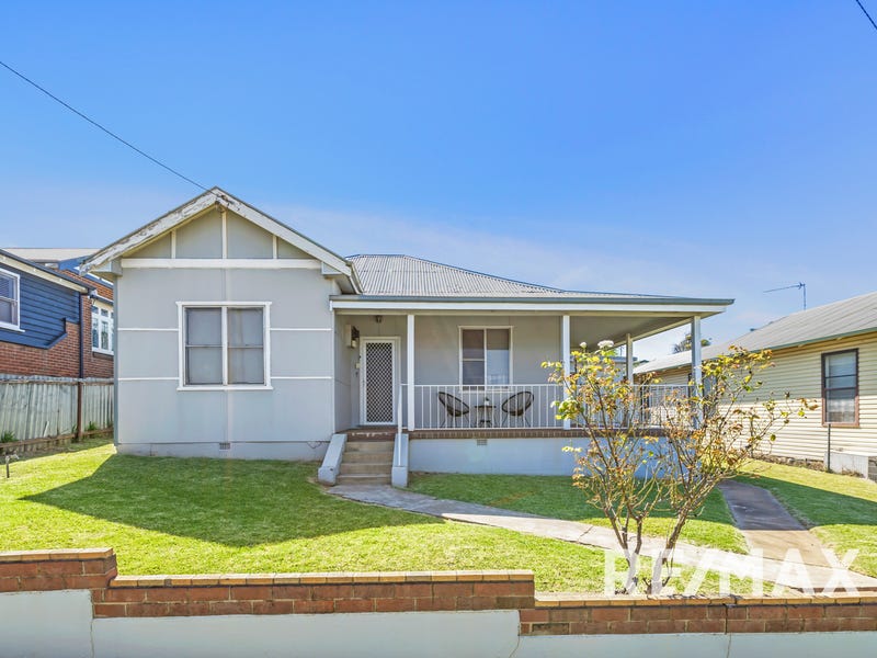 60 Commins Street, Junee, NSW 2663 - Property Details