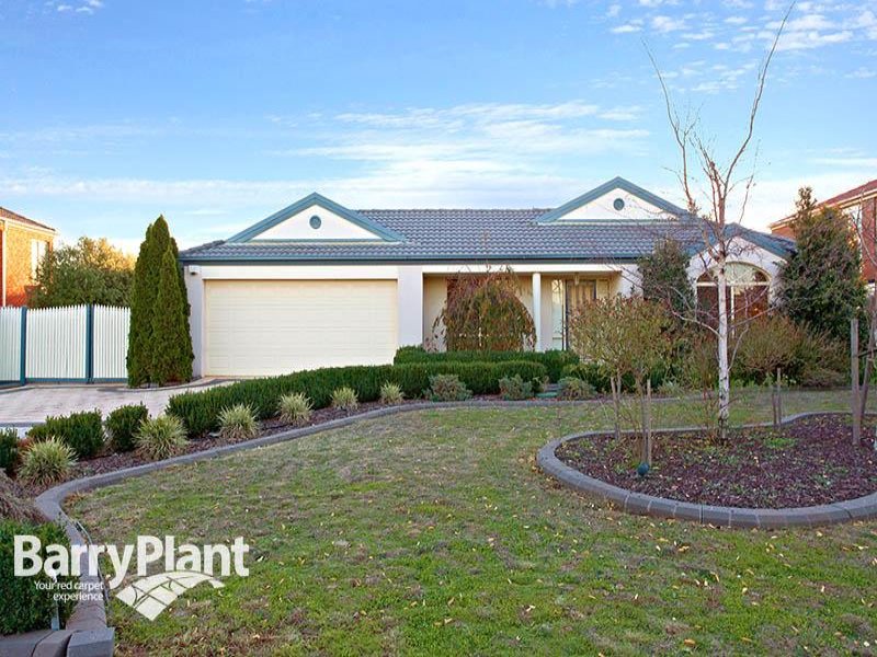 19 Prahn Court, Brookfield, VIC 3338 - realestate.com.au