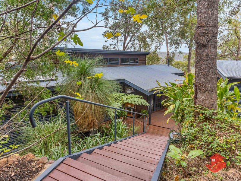 16 Calliandra Place, Roleystone, WA 6111 - Property Details