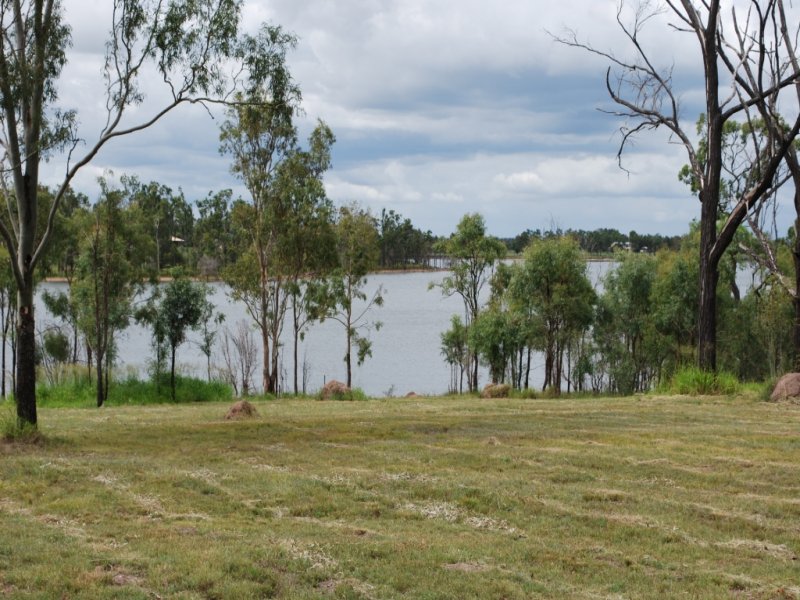 8 Ibis Court, Laidley Heights, QLD 4341 - realestate.com.au