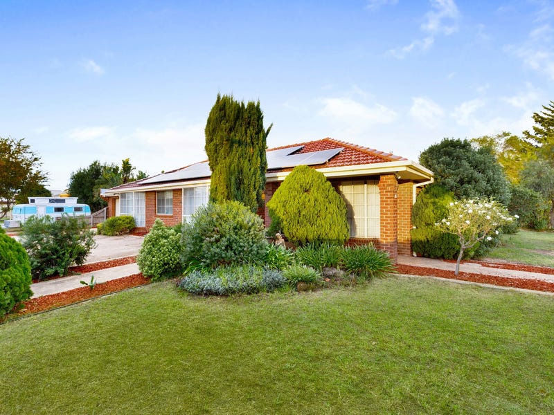 28 Truro Cres, Keilor Lodge, VIC 3038 - realestate.com.au
