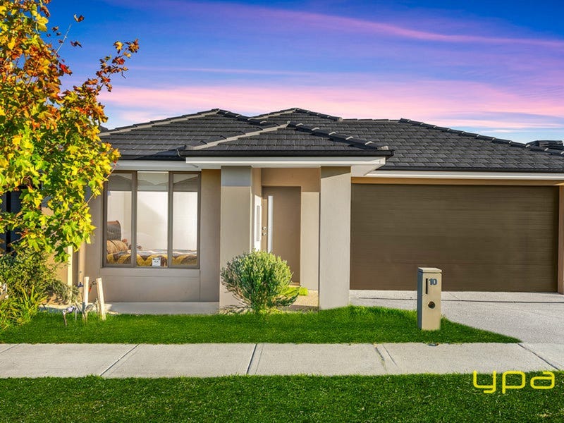 10 Midfield Way, Clyde, Vic 3978 - Property Details
