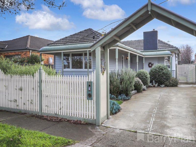 26 Benjamin Street, Sunshine, VIC 3020 - realestate.com.au
