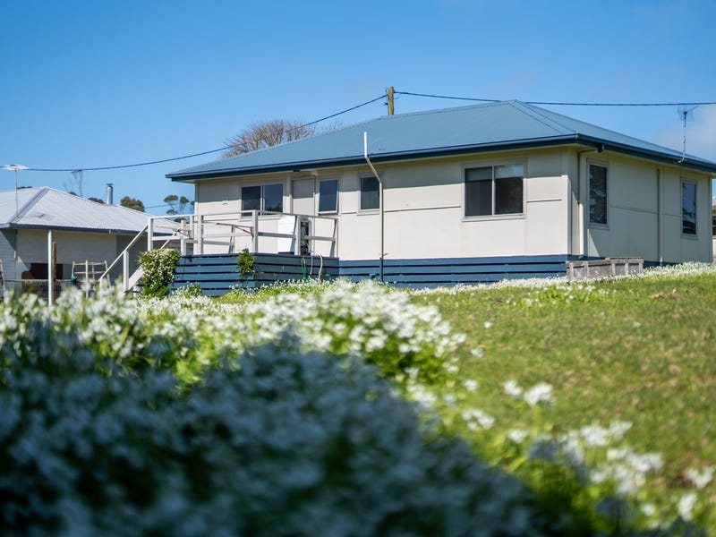 16 Ti-tree Drive, Grassy, Tas 7256 - House for Sale - realestate.com.au