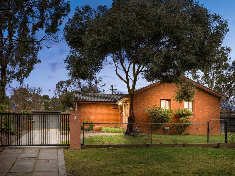 8 Cooper Place, Watson, ACT 2602 - realestate.com.au