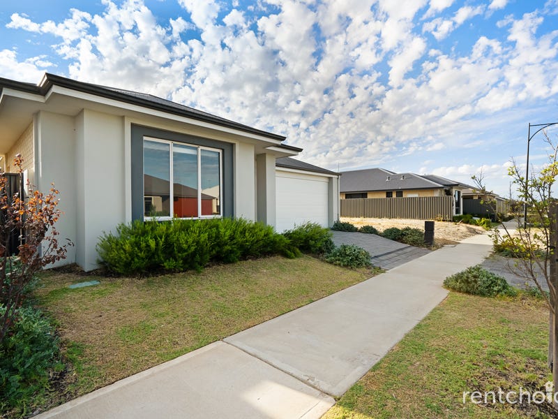 15 Greensand Promenade, Treeby, WA 6164 - realestate.com.au