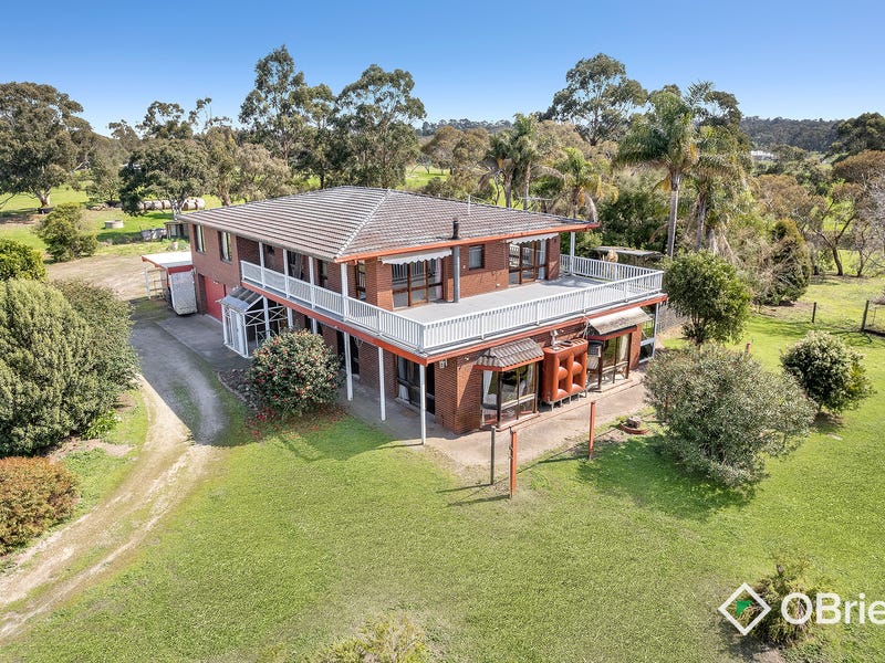 215 Middle Road, Pearcedale, Vic 3912 - Property Details