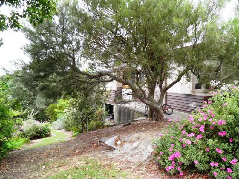 18 BAVIN STREET, Denmark, WA 6333 - Property Details