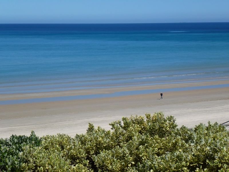 225 Esplanade, Aldinga Beach, SA 5173 - realestate.com.au