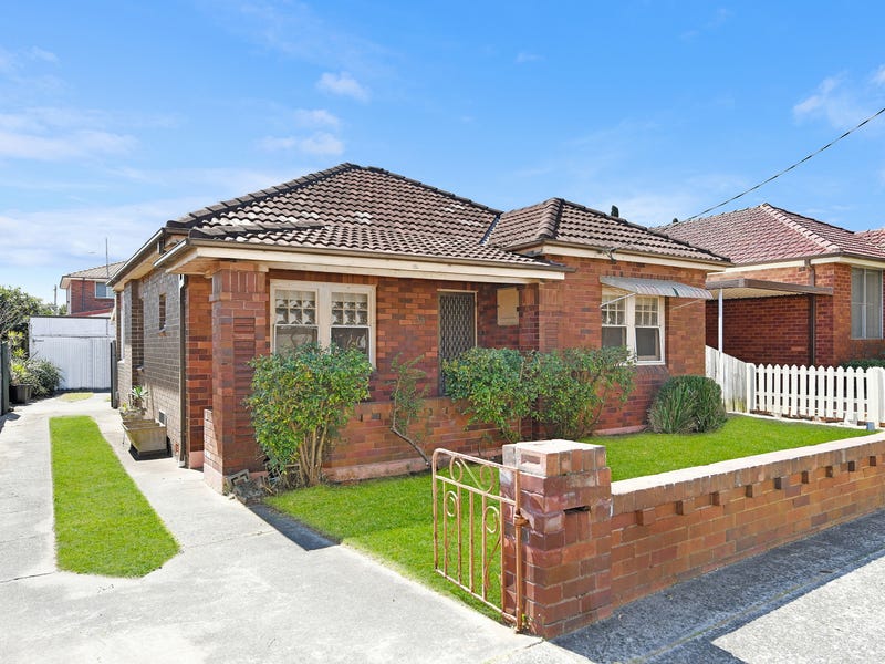 33 Westcott Street, Eastlakes, NSW 2018 - Property Details