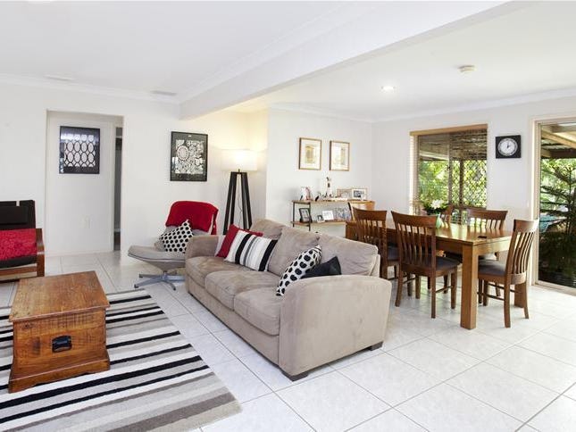 8 Pointer Court, Shailer Park, QLD 4128 - realestate.com.au