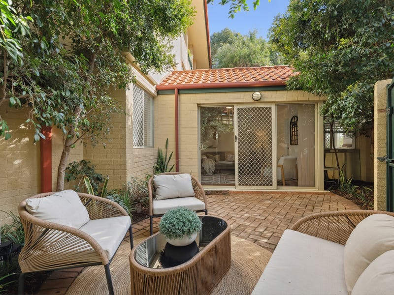 5W/24 Pearson Street, Churchlands, WA 6018 - Property Details